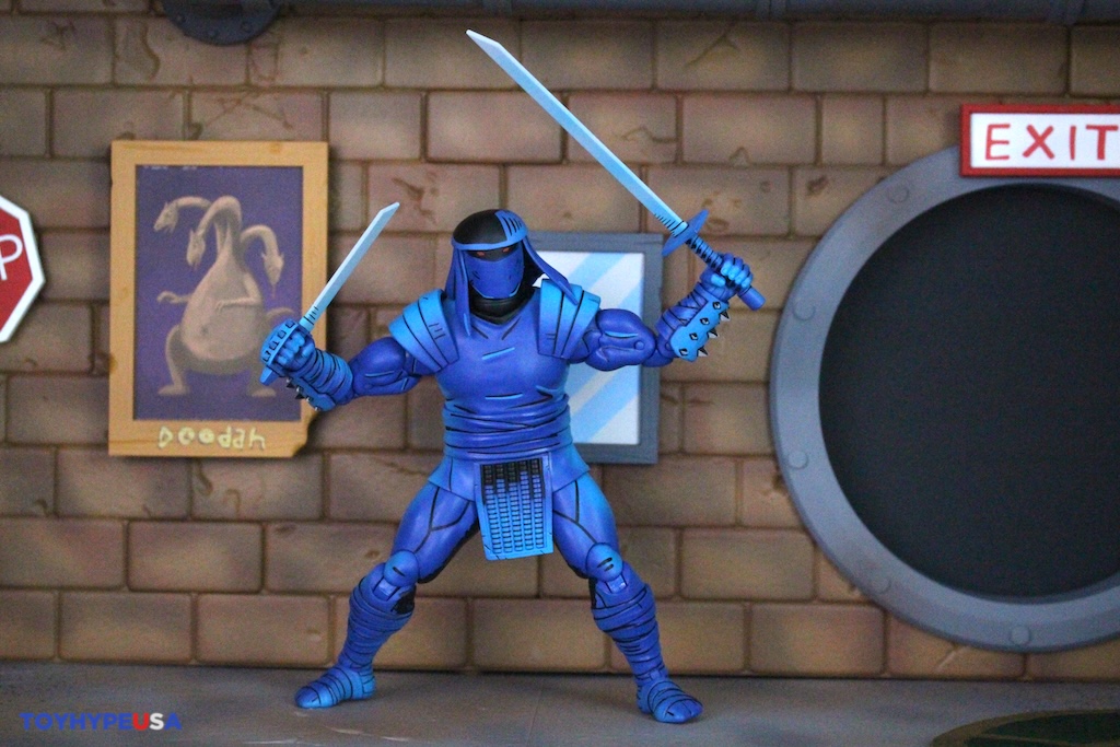 NECA Toys Teenage Mutant Ninja Turtles (Mirage Comics) Foot Enforcer ...