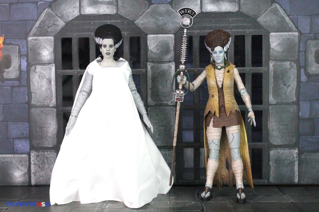 NECA Toys Universal Monsters Ultimate Bride of Frankenstein (Black ...