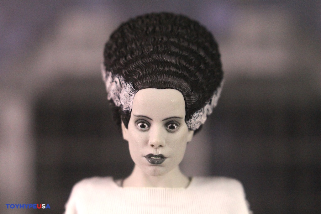 NECA Toys Universal Monsters Ultimate Bride of Frankenstein (Black ...