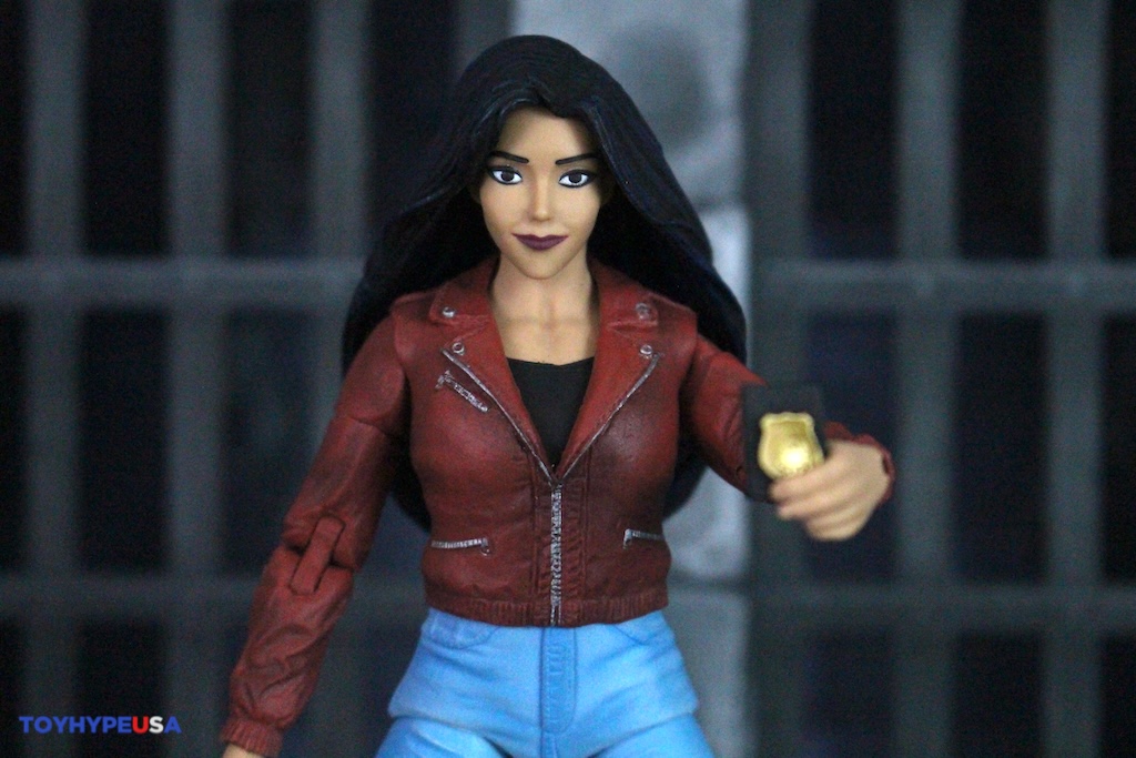 NECA Toys Disney's Gargoyles Ultimate Elisa Maza Figure Review