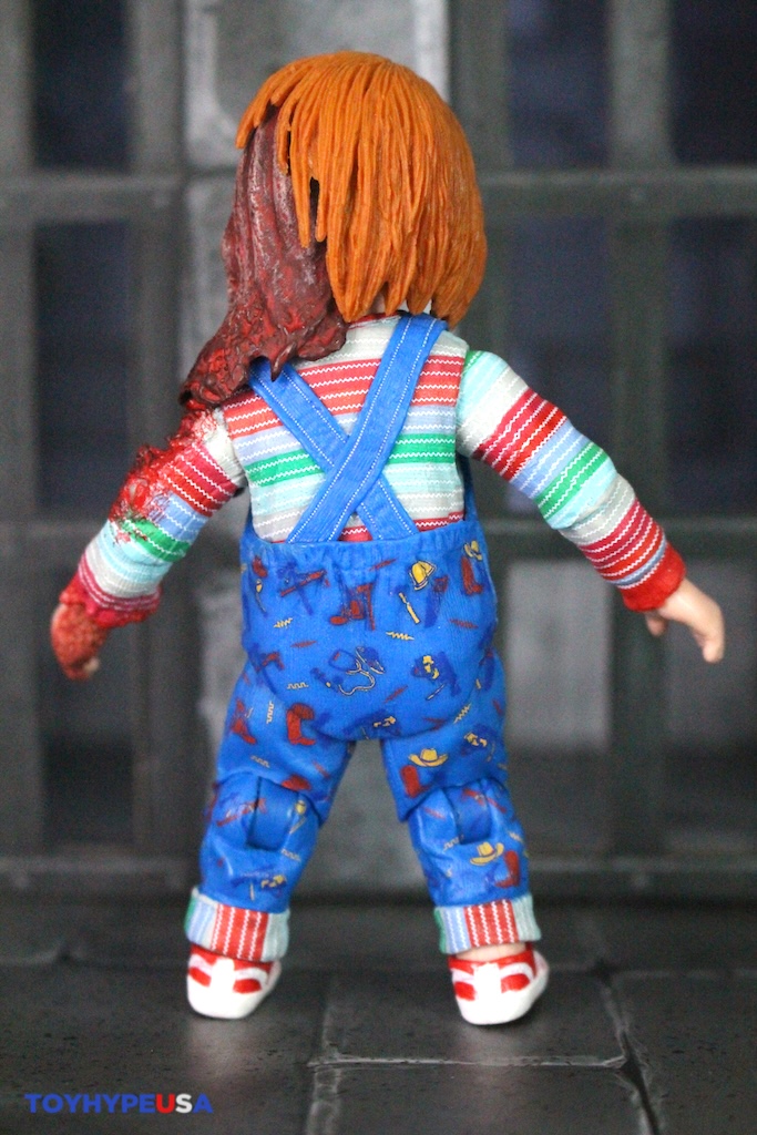 NECA Toys Chucky TV Series Ultimate Chucky Figure Review