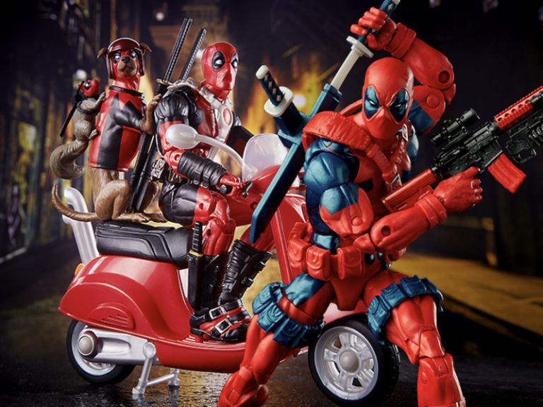 Hasbro Marvel Legends Deadpool (Retro) & Ultimate Deadpool Reissue ...