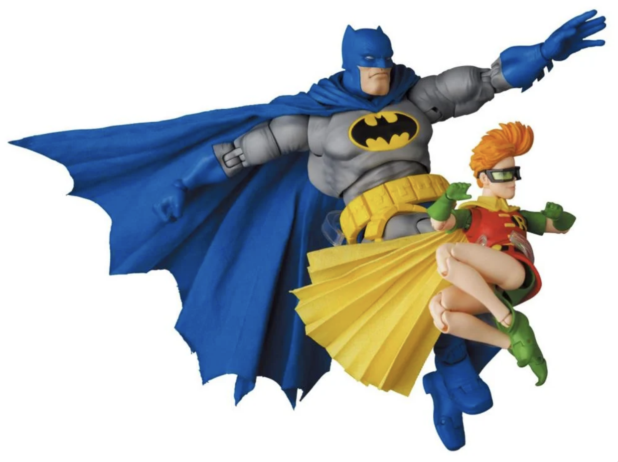 Medicom - MAFEX Batman: The Dark Knight Returns Batman (Blue) & Robin ...