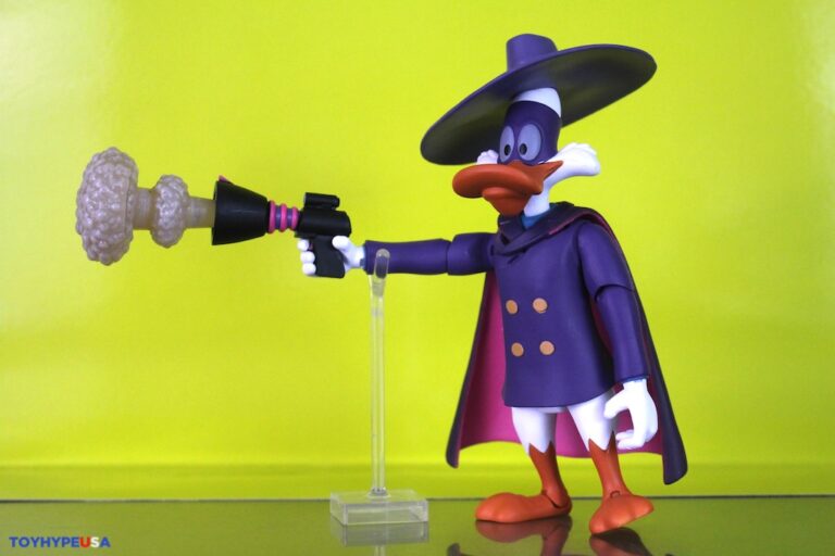Diamond Select Toys Disney's Darkwing Duck & Negaduck Deluxe Figures Review