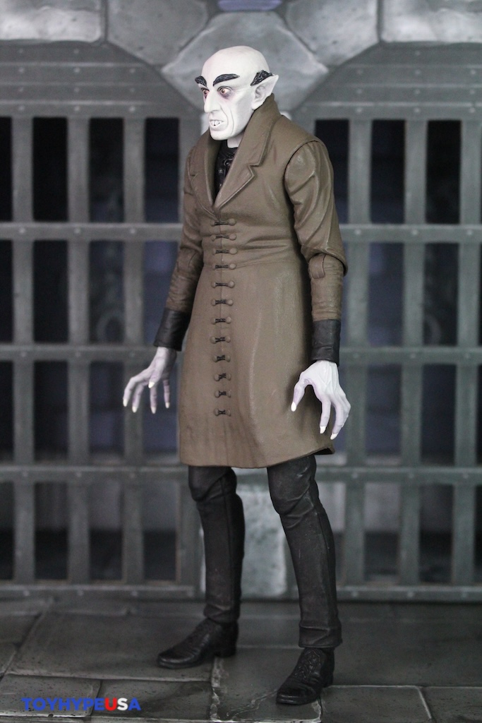 NECA Toys Nosferatu A Symphony of Horror - Ultimate Count Orlok Figure ...