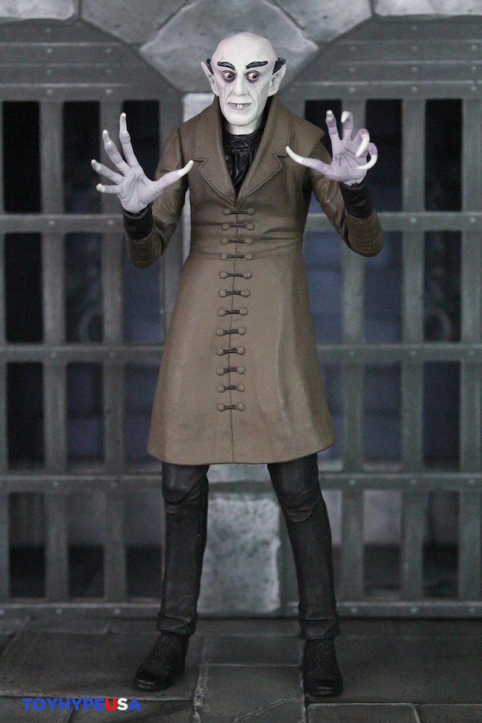 NECA Toys Nosferatu A Symphony of Horror - Ultimate Count Orlok Figure ...
