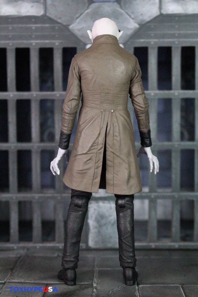 NECA Toys Nosferatu A Symphony of Horror - Ultimate Count Orlok Figure ...