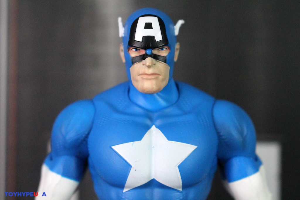 Diamond Select Toys Marvel Select Captain America (Classic) Figure Review