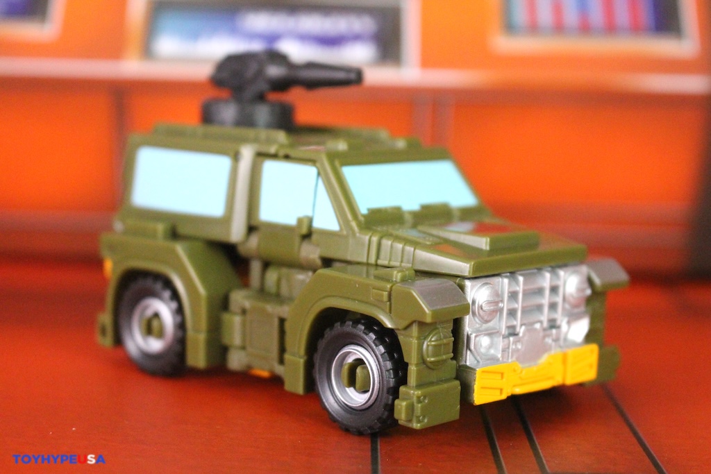 Hasbro Transformers Studio Series 86-22 Deluxe Brawn Figure Review