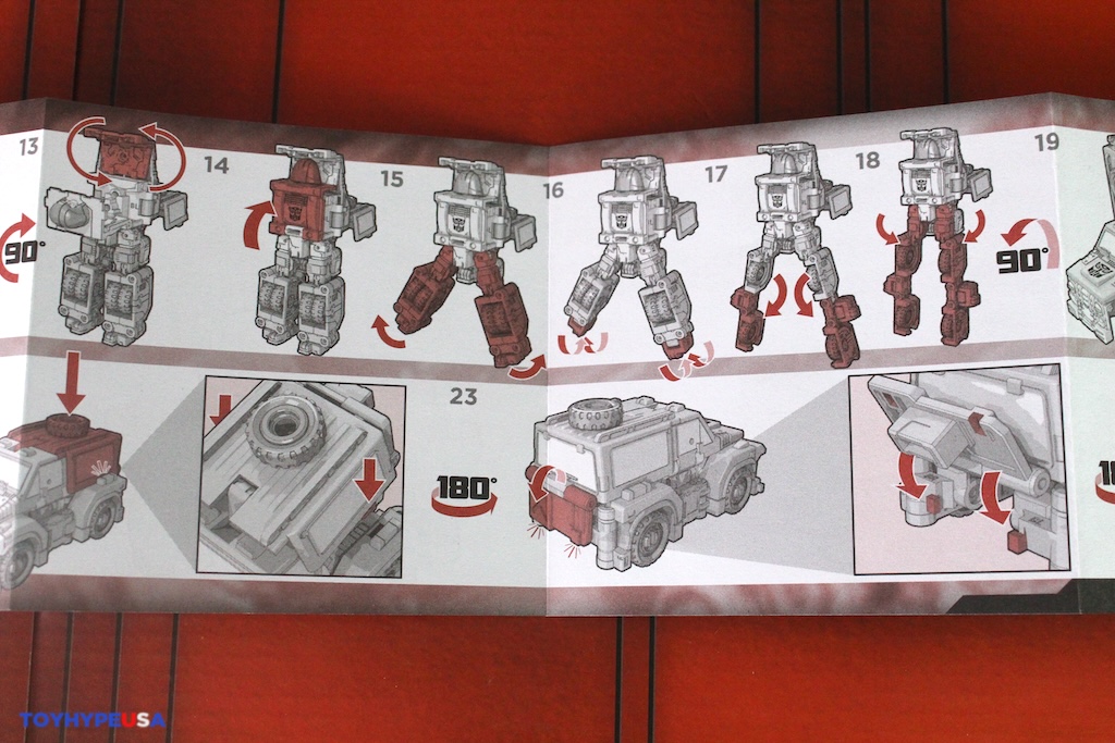 Hasbro Transformers Studio Series 86-22 Deluxe Brawn Figure Review