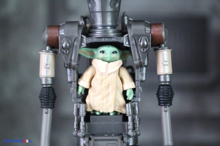 Hasbro Star Wars: The Black Series 6" Deluxe IG-12 & Grogu Figures Review