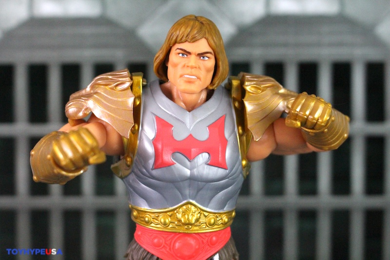 Mattel Masters of the Universe Masterverse New Eternia Flying Fist He-Man Figure Review