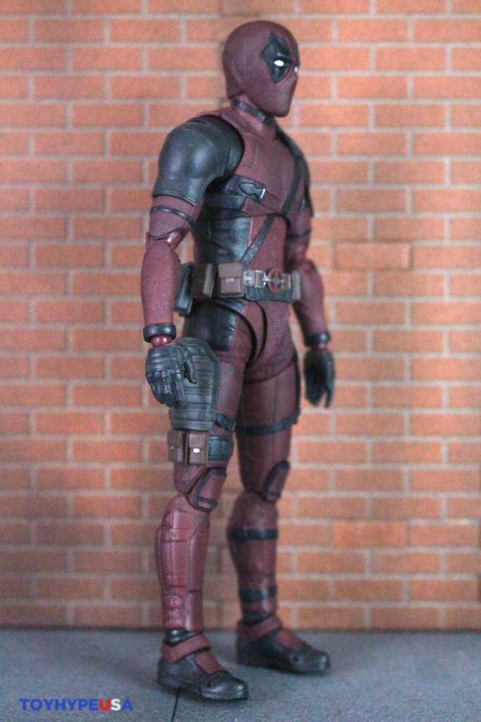 S.H. Figuarts Deadpool 2 - Deadpool Figure Review
