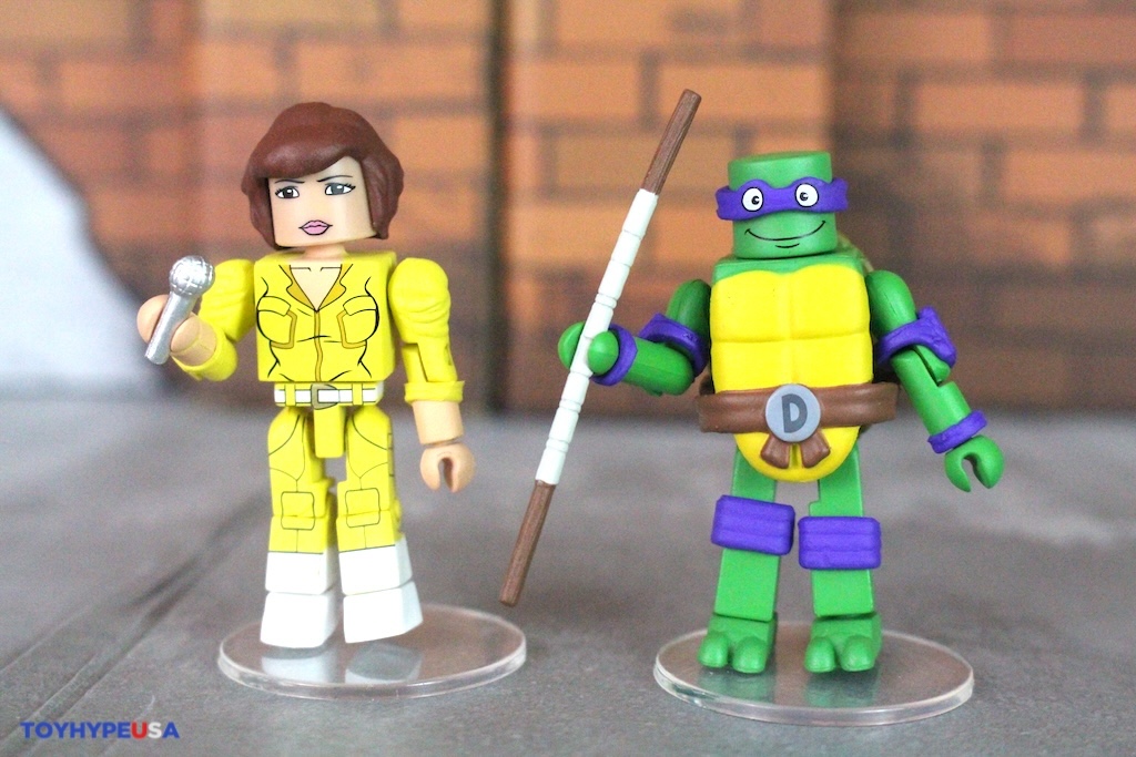 Diamond Select Toys Teenage Mutant Ninja Turtles Turtle Blimp Minimates ...