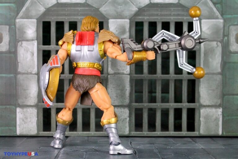 Mattel Masters of the Universe Masterverse New Eternia Flying Fist He ...