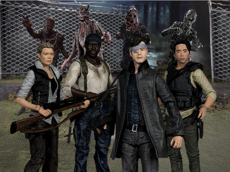 McFarlane Toys The Walking Dead Walkers 5" Scale Figure 4-Pack, Tyreese ...