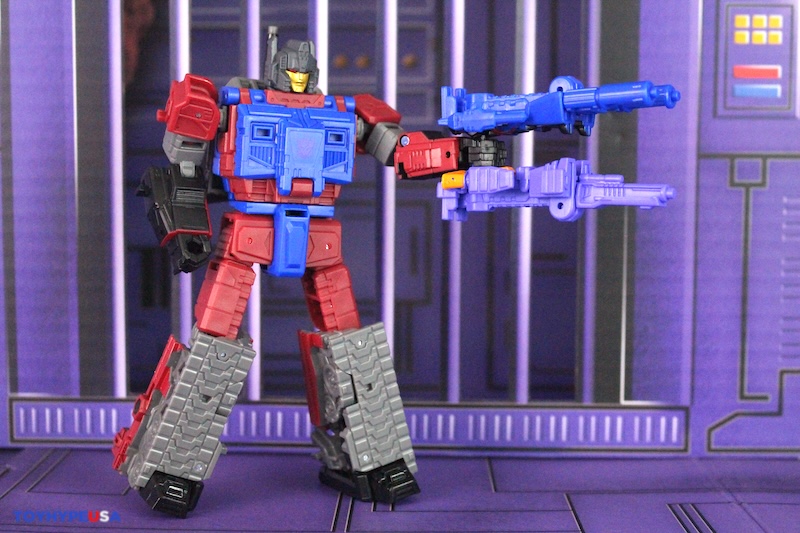 Hasbro Transformers: Legacy United Deluxe GI Universe Quake Figure Review