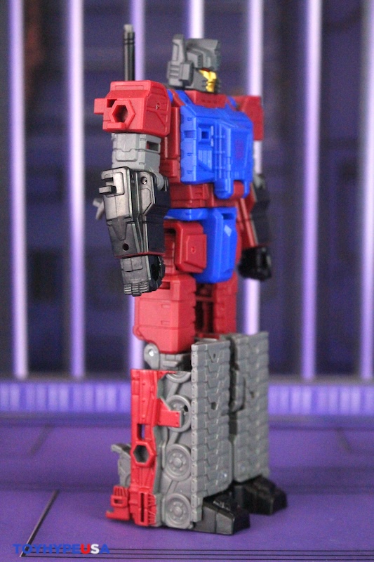 Hasbro Transformers: Legacy United Deluxe GI Universe Quake Figure Review