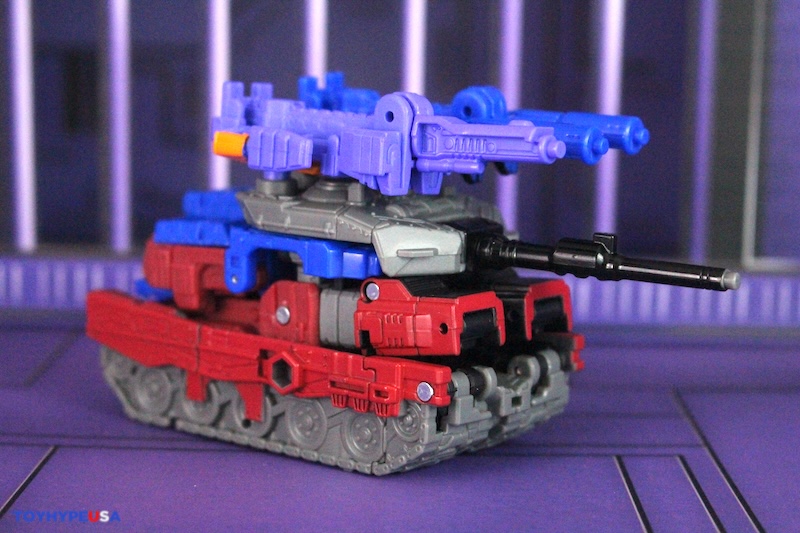 Hasbro Transformers: Legacy United Deluxe GI Universe Quake Figure Review