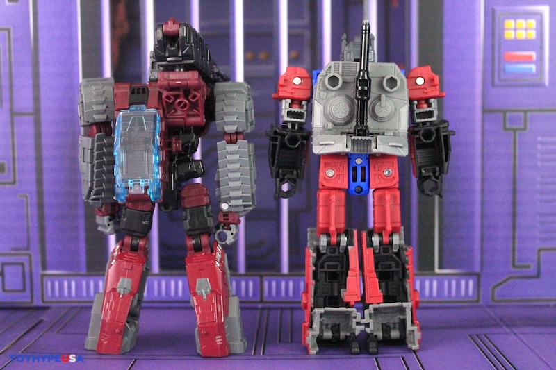 Hasbro Transformers: Legacy United Deluxe GI Universe Quake Figure Review