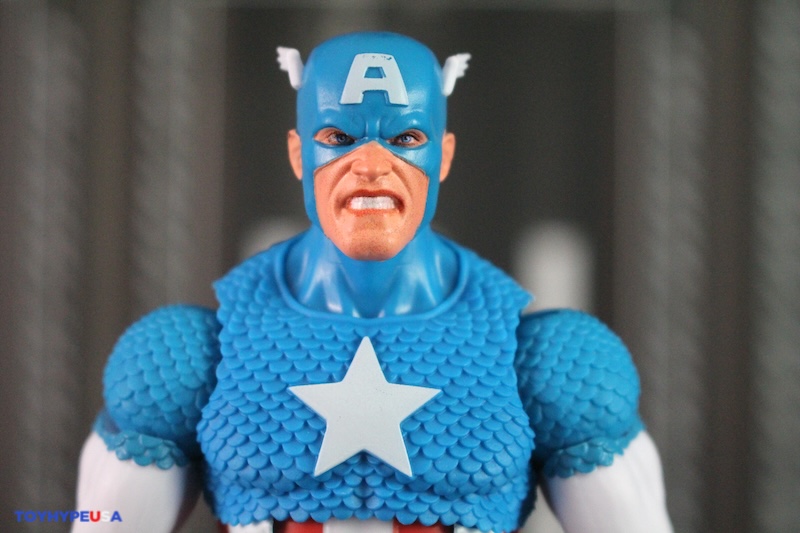 Hasbro Marvel Legends Secret Wars Captain America & Titania Figures Review