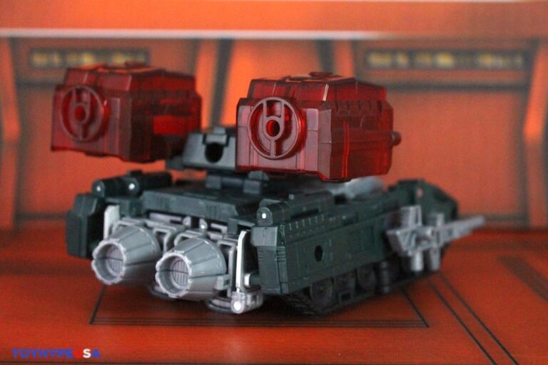 Hasbro Transformers: Legacy United Leader Class Overcharge Figure Review