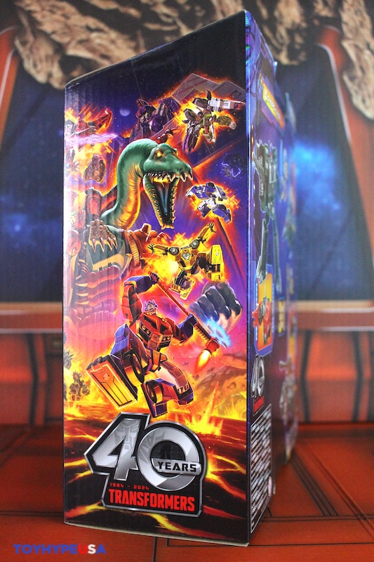 Hasbro Transformers: Legacy United Leader Class Overcharge Figure Review