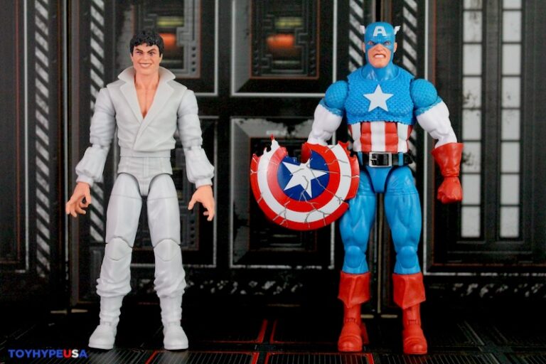 Hasbro Marvel Legends Secret Wars Beyonder Figure Review