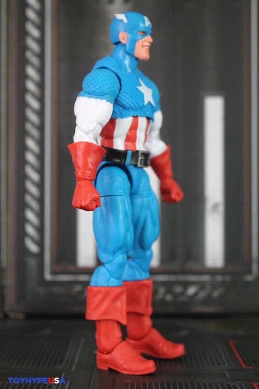 Hasbro Marvel Legends Secret Wars Captain America & Titania Figures Review