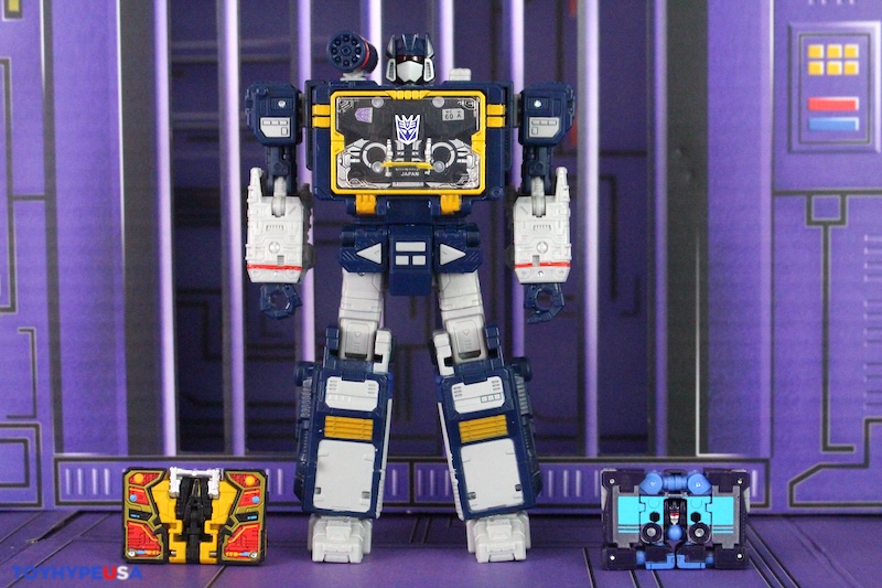 Hasbro Transformers: Legacy United Leader G1 Universe Soundwave Figure ...