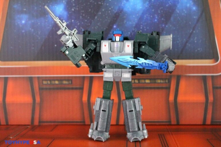 Hasbro Transformers: Legacy United Leader Class Overcharge Figure Review