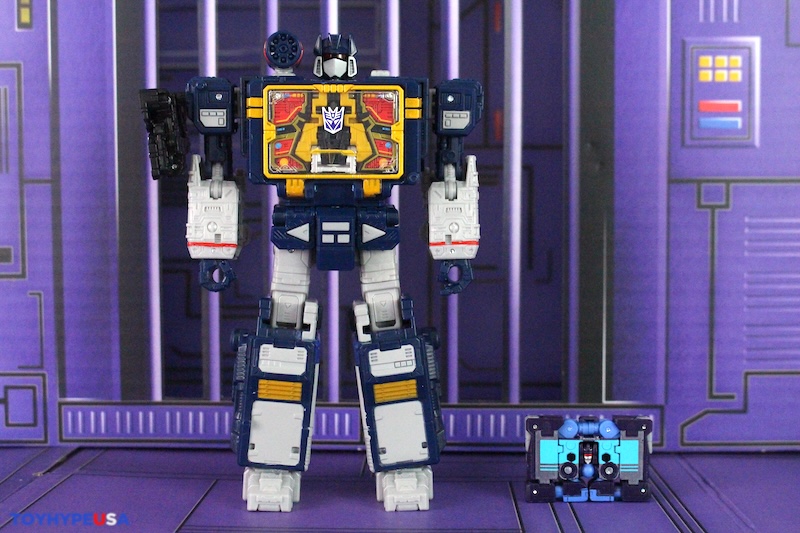 Hasbro Transformers: Legacy United Leader G1 Universe Soundwave Figure ...