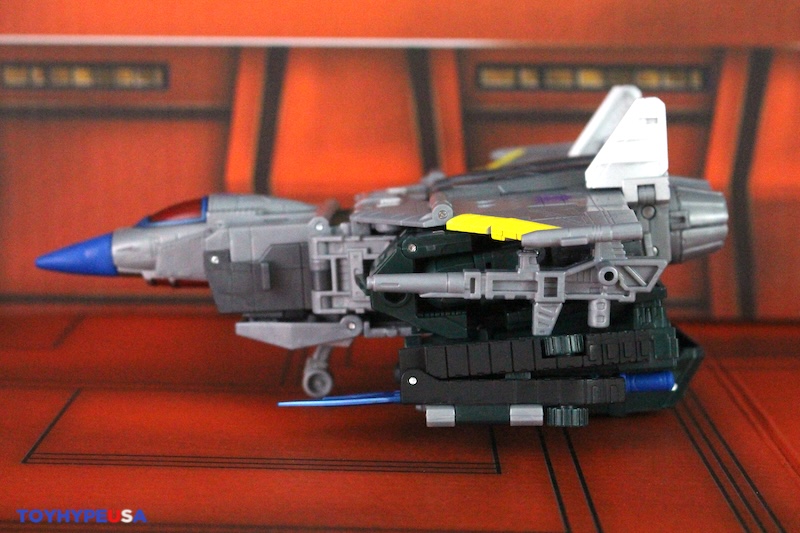 Hasbro Transformers: Legacy United Leader Class Overcharge Figure Review