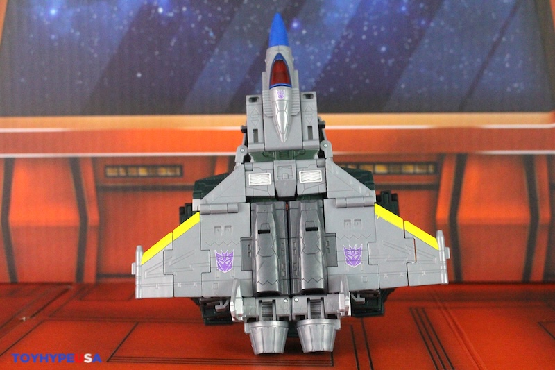 Hasbro Transformers: Legacy United Leader Class Overcharge Figure Review