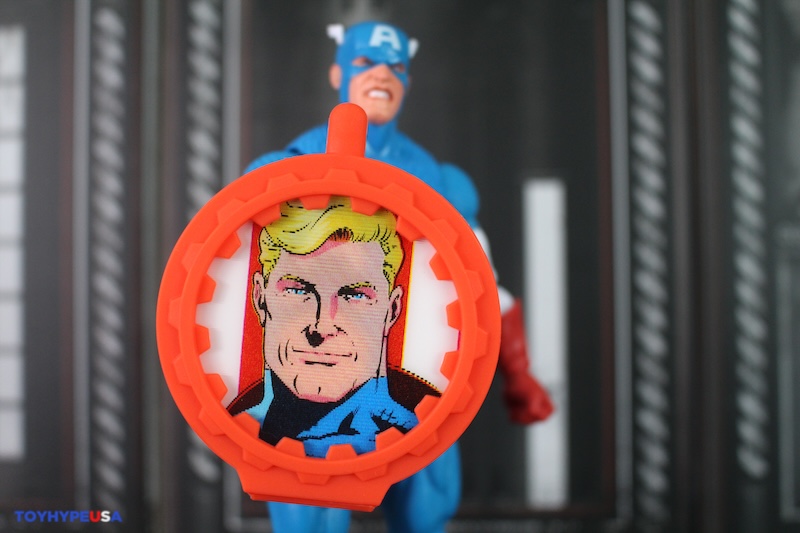Hasbro Marvel Legends Secret Wars Captain America & Titania Figures Review