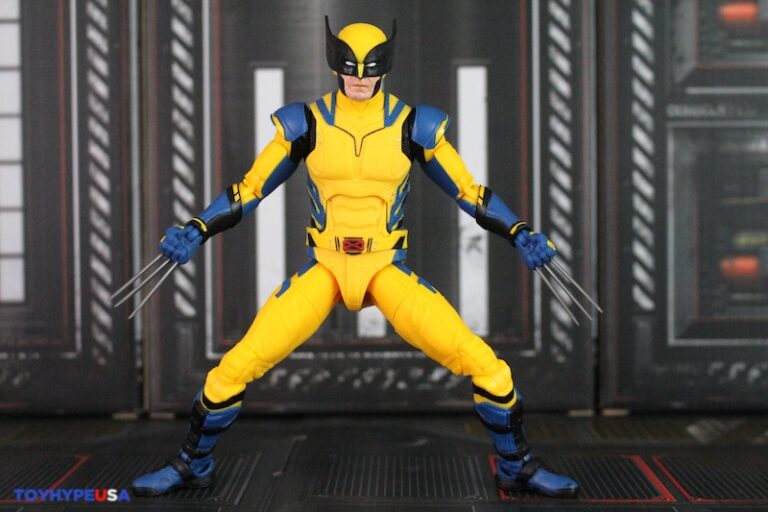 Hasbro Marvel Legends Deadpool & Wolverine - Wolverine Figure Review