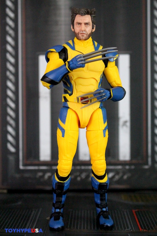 Hasbro Marvel Legends Deadpool & Wolverine - Wolverine Figure Review