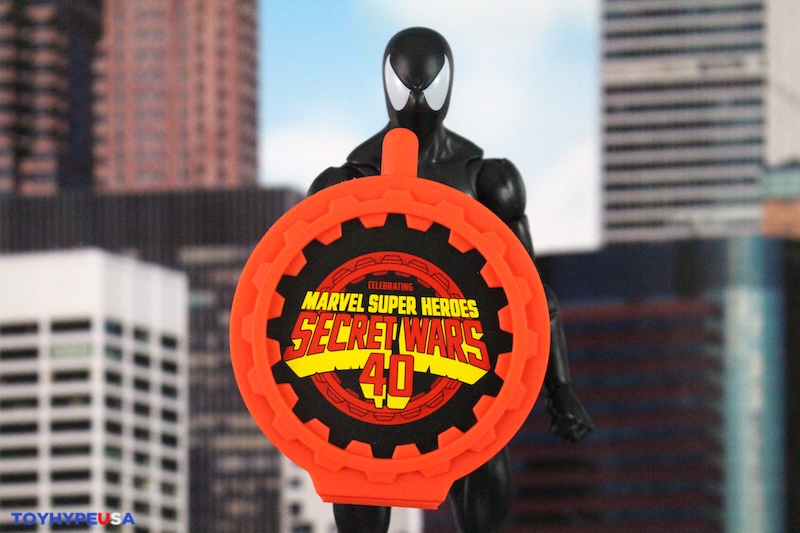 Hasbro Marvel Legends Secret Wars Spider-Man Figure Review