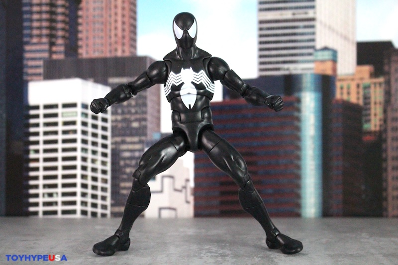 Hasbro Marvel Legends Secret Wars Spider-Man Figure Review