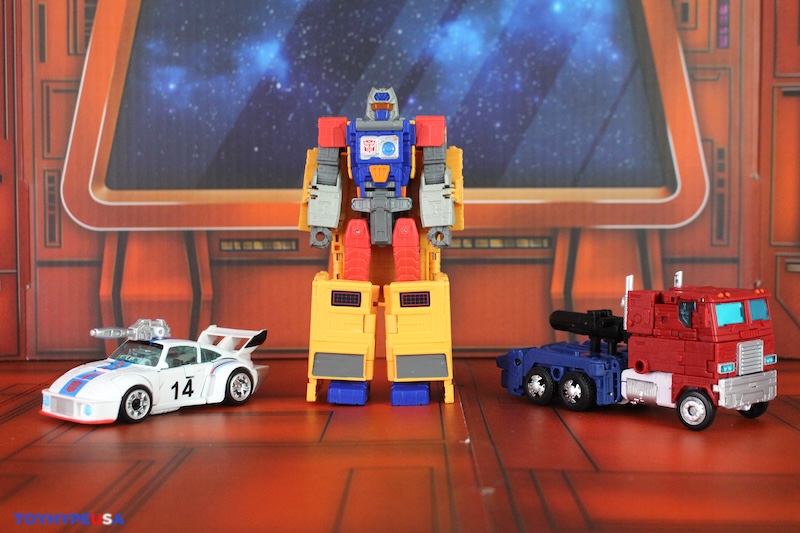 Takara-Tomy Transformers Dramatic Capture Series DCS-2 Autobot ...
