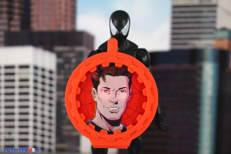 Hasbro Marvel Legends Secret Wars Spider-Man Figure Review