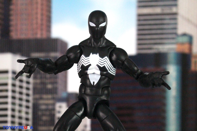 Hasbro Marvel Legends Secret Wars Spider-Man Figure Review
