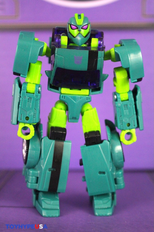 Hasbro Transformers: Age of the Primes Fugitive Waspinator Figure Review