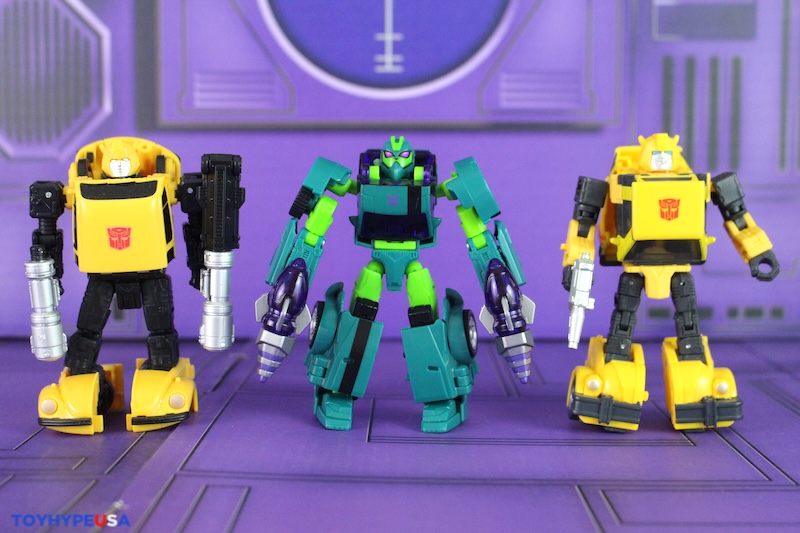 Hasbro Transformers: Age of the Primes Fugitive Waspinator Figure Review