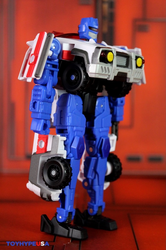 Hasbro Transformers: Age of the Primes Voyager Class Autobot Red Alert ...