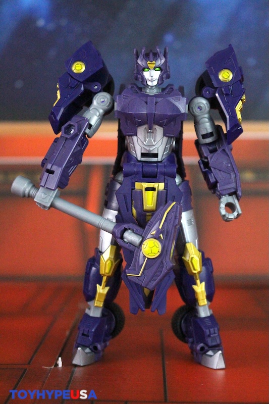 Hasbro Transformers: Age of the Primes Solas Prime Figure Review