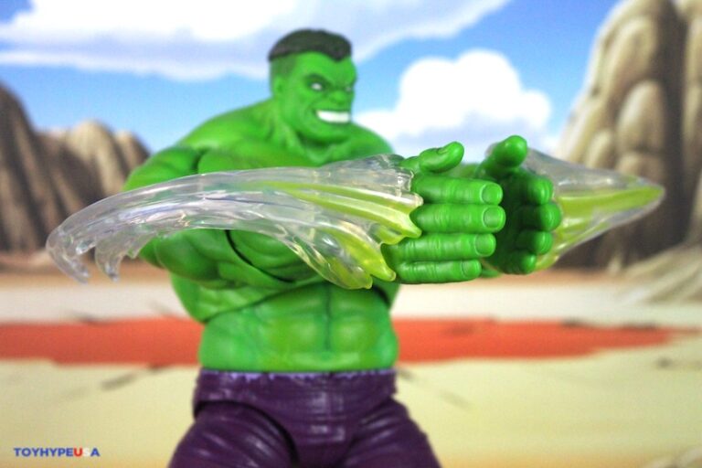Hasbro Marvel Legends Maximum Series Hulk Figure Review