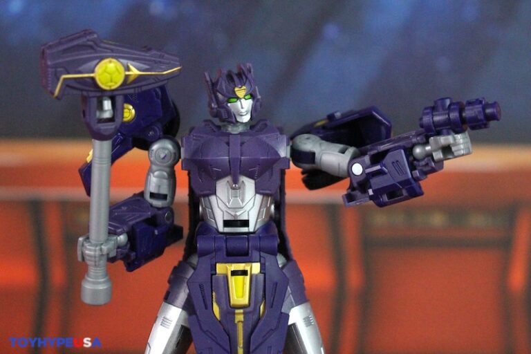 Hasbro Transformers: Age of the Primes Solas Prime Figure Review