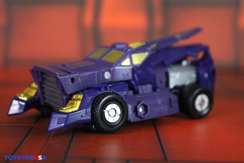 Hasbro Transformers: Age of the Primes Solas Prime Figure Review