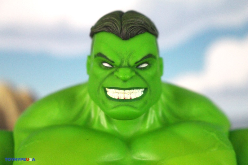 Hasbro Marvel Legends Maximum Series Hulk Figure Review